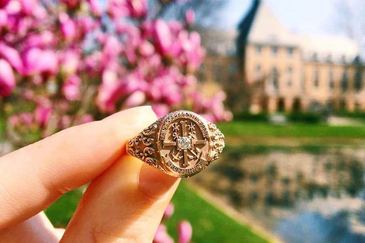 College Class Rings | Discover Your Trend